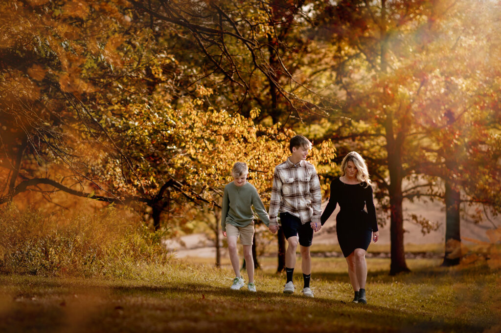 Embrace The Sweater Weather At 6 Fall Activities In Des Moines